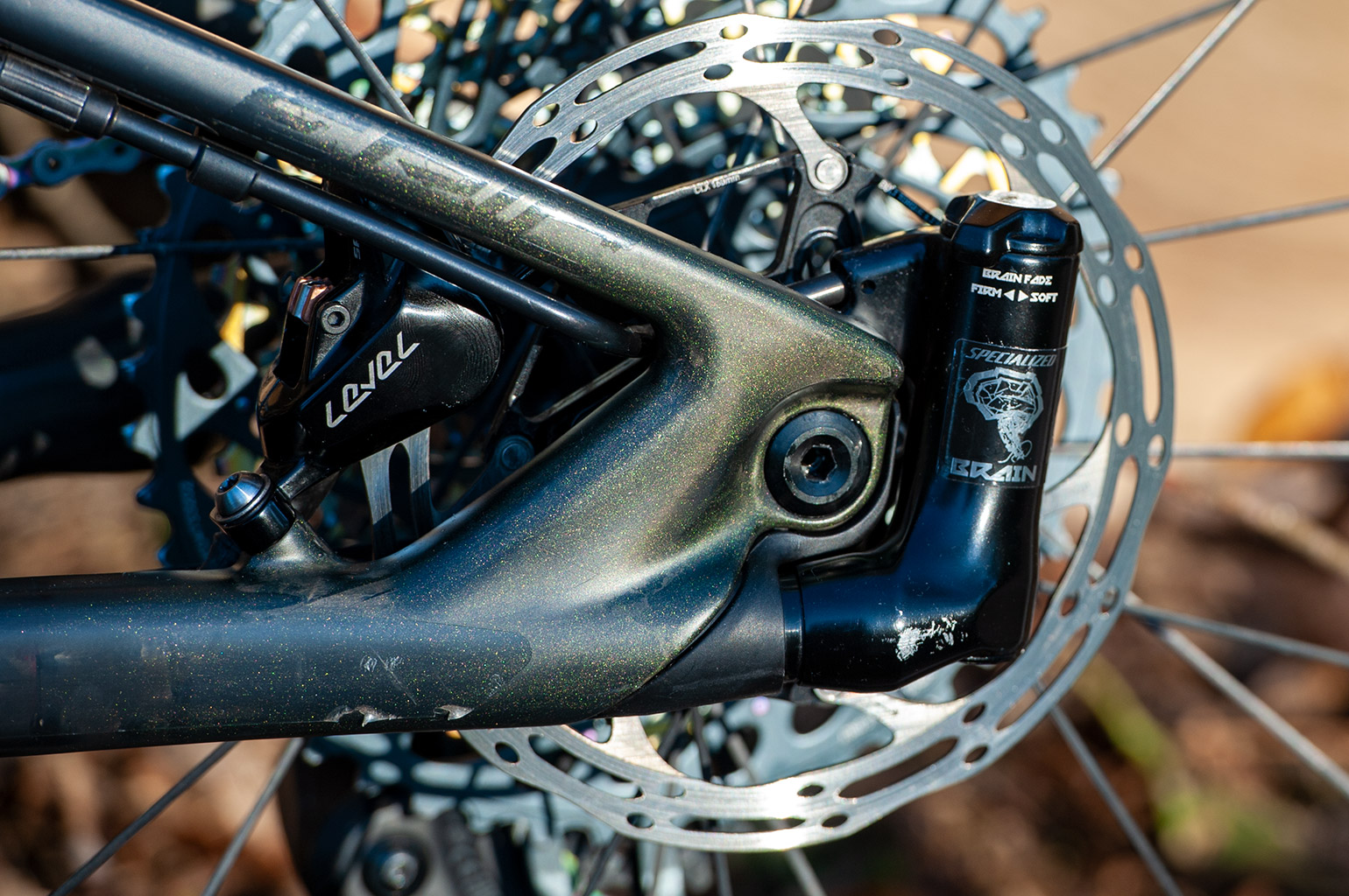 Specialized Brain, om je hoofd bij het fietsen te houden - MTBblog.nl