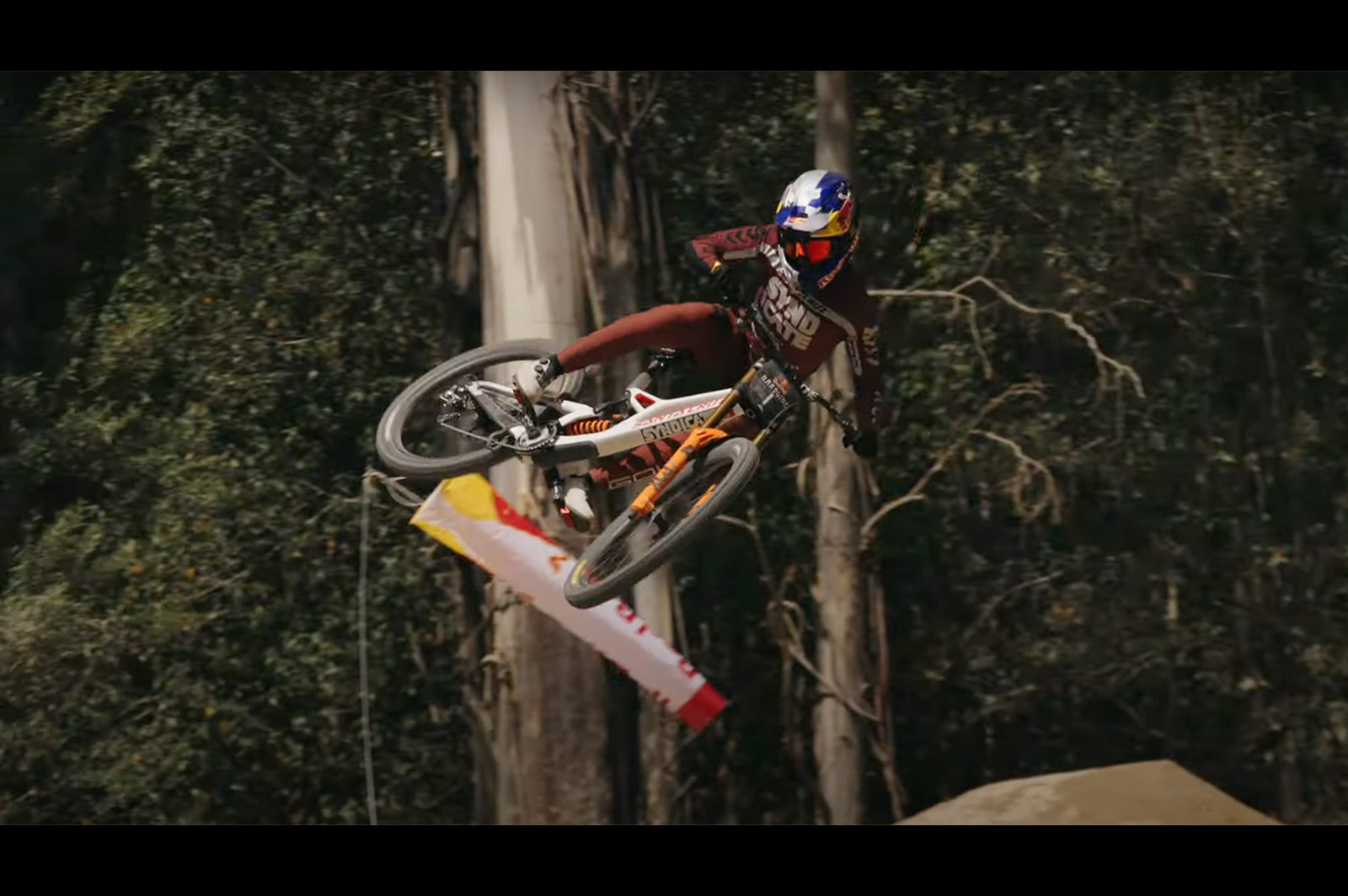 Volg het Santa Cruz Syndicate Team - video - MTBblog.nl